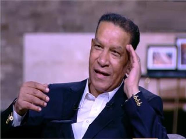 اليوم 19 فبراير ذكرى ميلاد الفنان الكوميدى محمد شرف..فيديو | عالم الفن ...